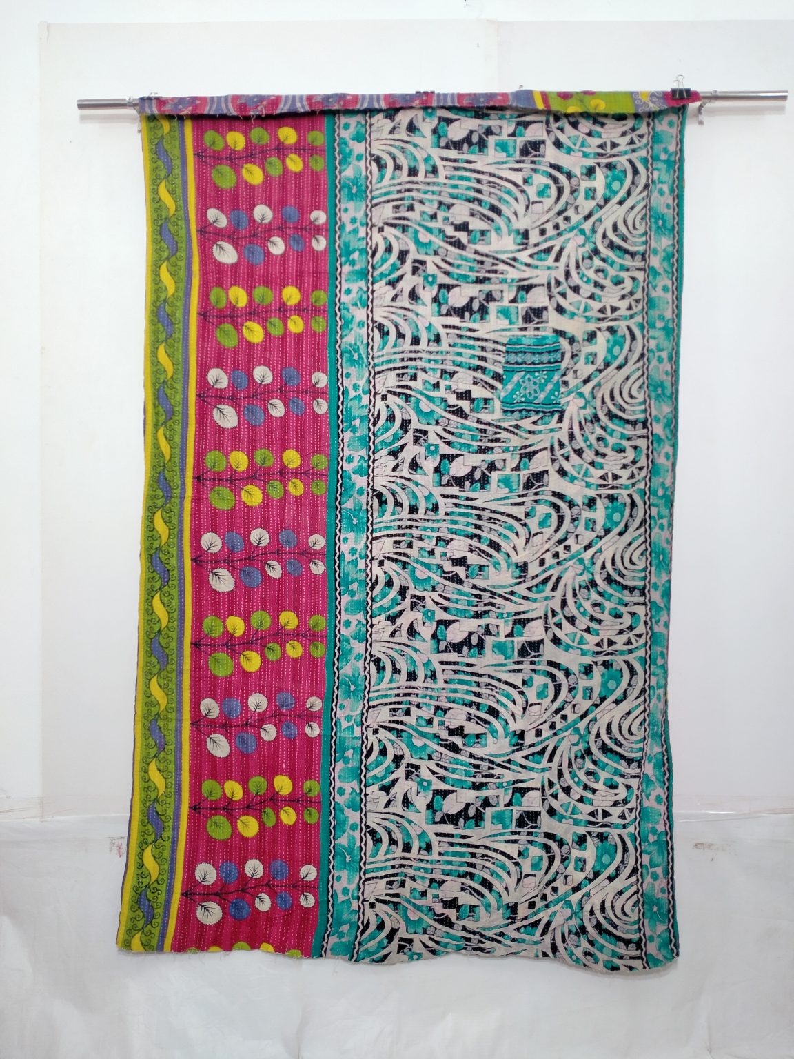 Handmade Reversible Cotton Indian Sari Quilt - Vintage Kantha Quilts ...